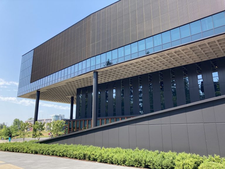 The LeBron James Innovation Center at Nike World Headquarters - Colin ...